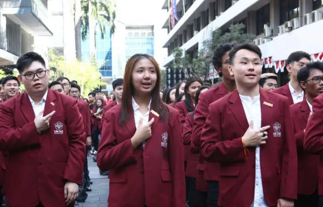 Apa Itu Almamater? Pengertian, Jenis, Manfaat Beserta Penjelasannya Sebagai Berikut